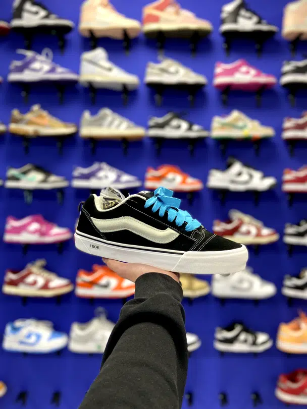 Voggt - buy VANS POTATOES 43 7,5/10