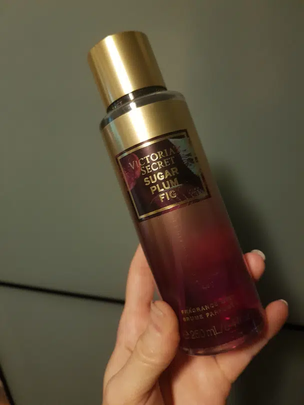 Voggt - buy Victoria secret brume sugaŕ plum fig