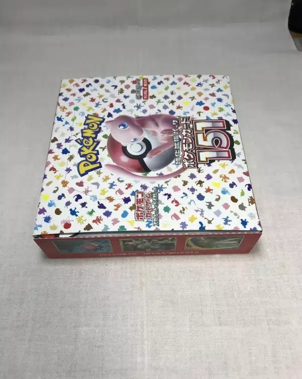 Voggt - buy Display 151 Pokemon Cards jpn scellé sans plastique (no shrink)