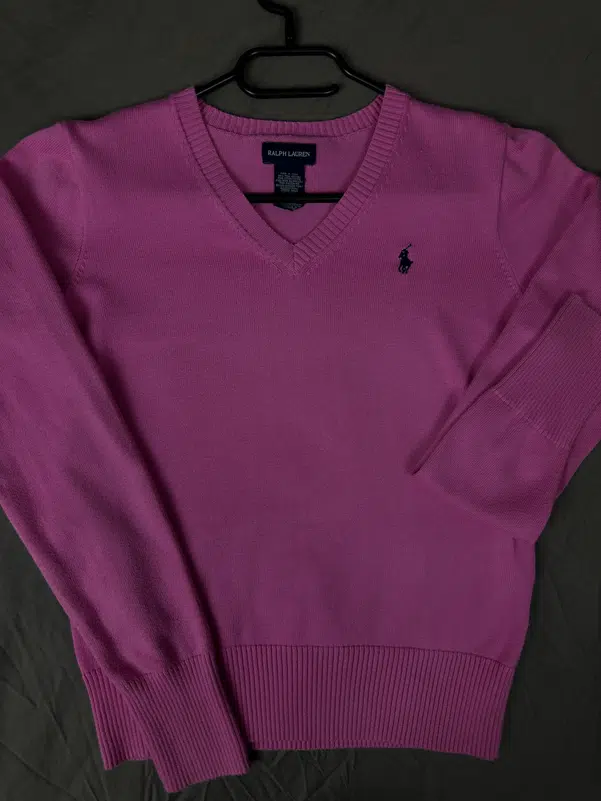 Voggt - buy Pull Ralph Lauren Col V Rose / Unisexe / Taille s
