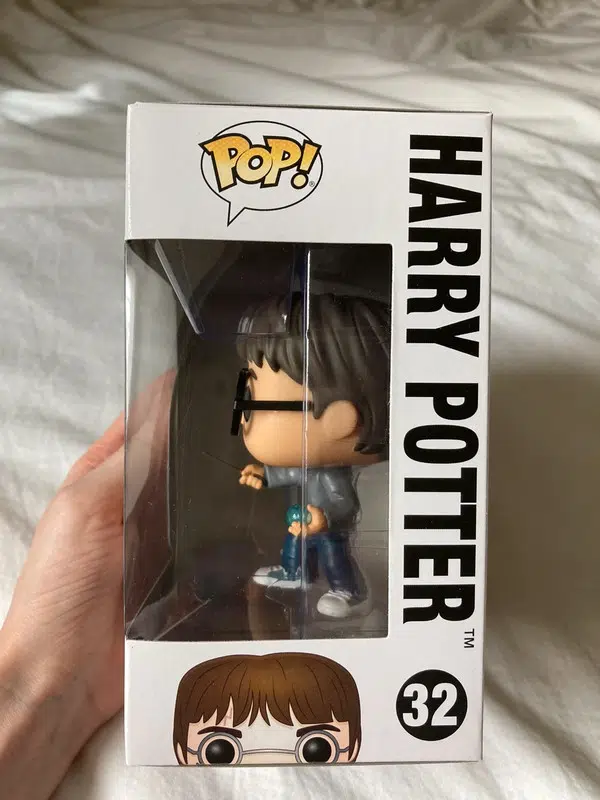 Voggt - buy Funko pop 32 Harry Potter avec sa baguette