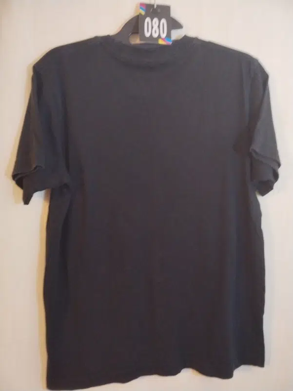 Voggt - buy #80 t-shirt Uniqlo XS colab Nintendo