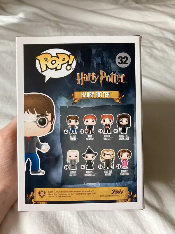 Voggt - buy Funko pop 32 Harry Potter avec sa baguette