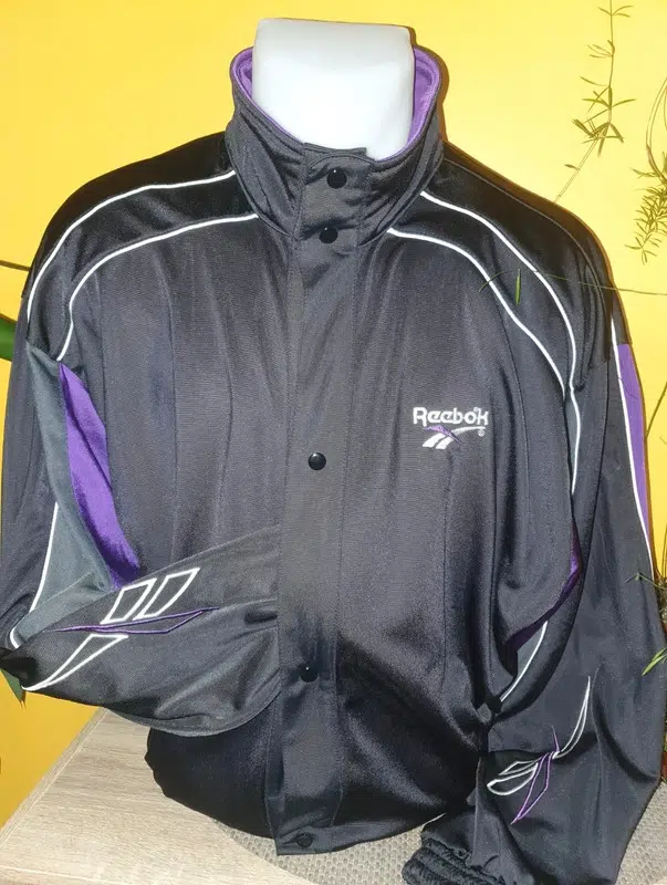Voggt - buy 63. VESTE REEBOK VINTAGE