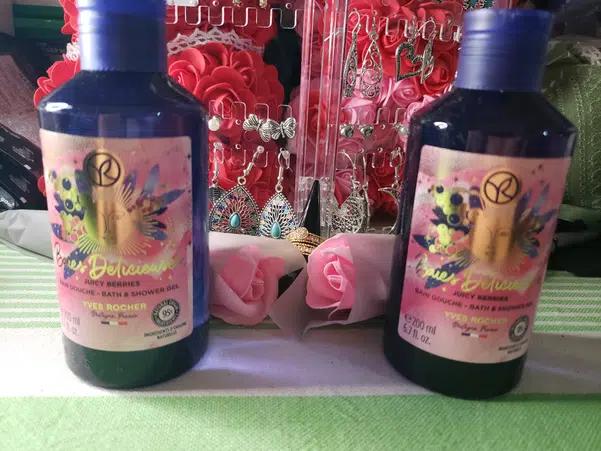 Voggt - buy Bain douche y.rocher 200mlX2