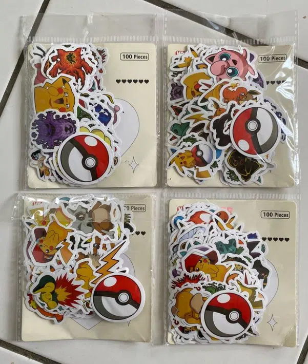Voggt - buy stickers pokémon *100