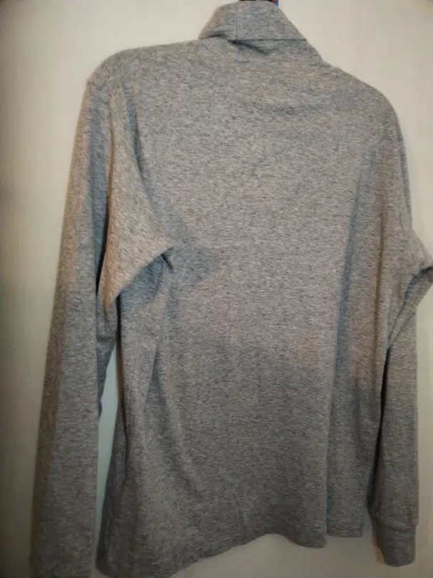 Voggt - buy #59 col rouler Uniqlo