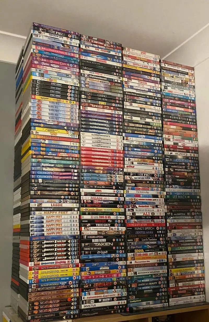 Voggt - Watch Shoptacular